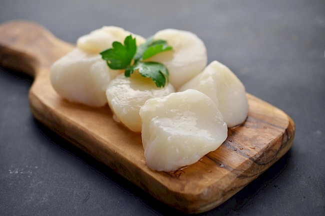 Scallops Calories and Nutrition (100g)