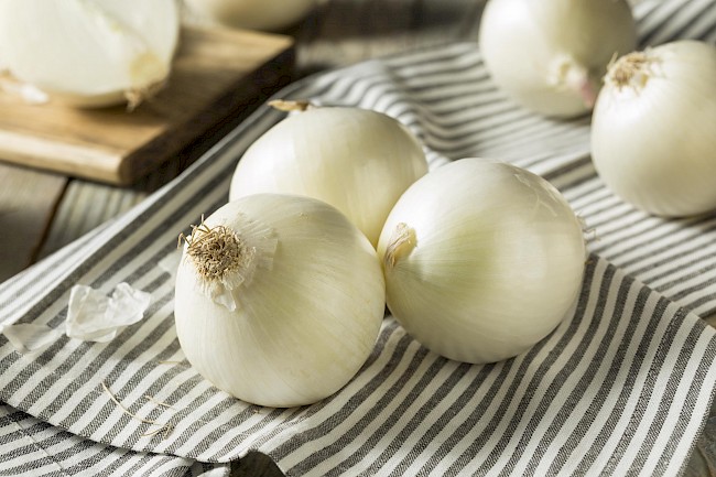 White Onions Calories and Nutrition (100g)