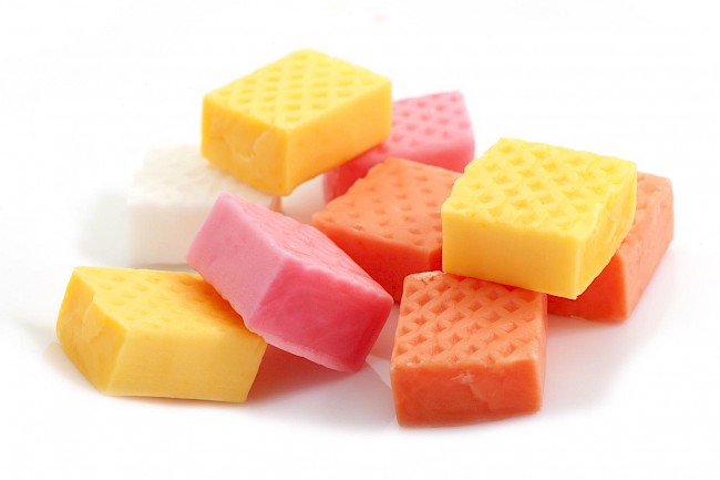 Laffy Taffy Candy Calories and Nutrition (100g)